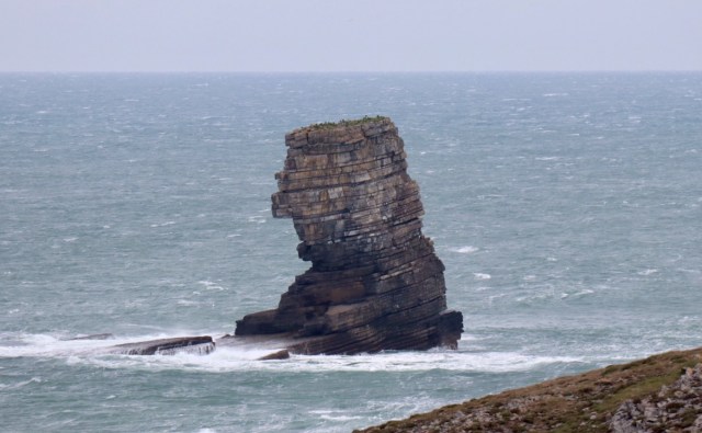 Pembrokeshire Coast Walk 10. Castlemartin Range West – Short Walks ...
